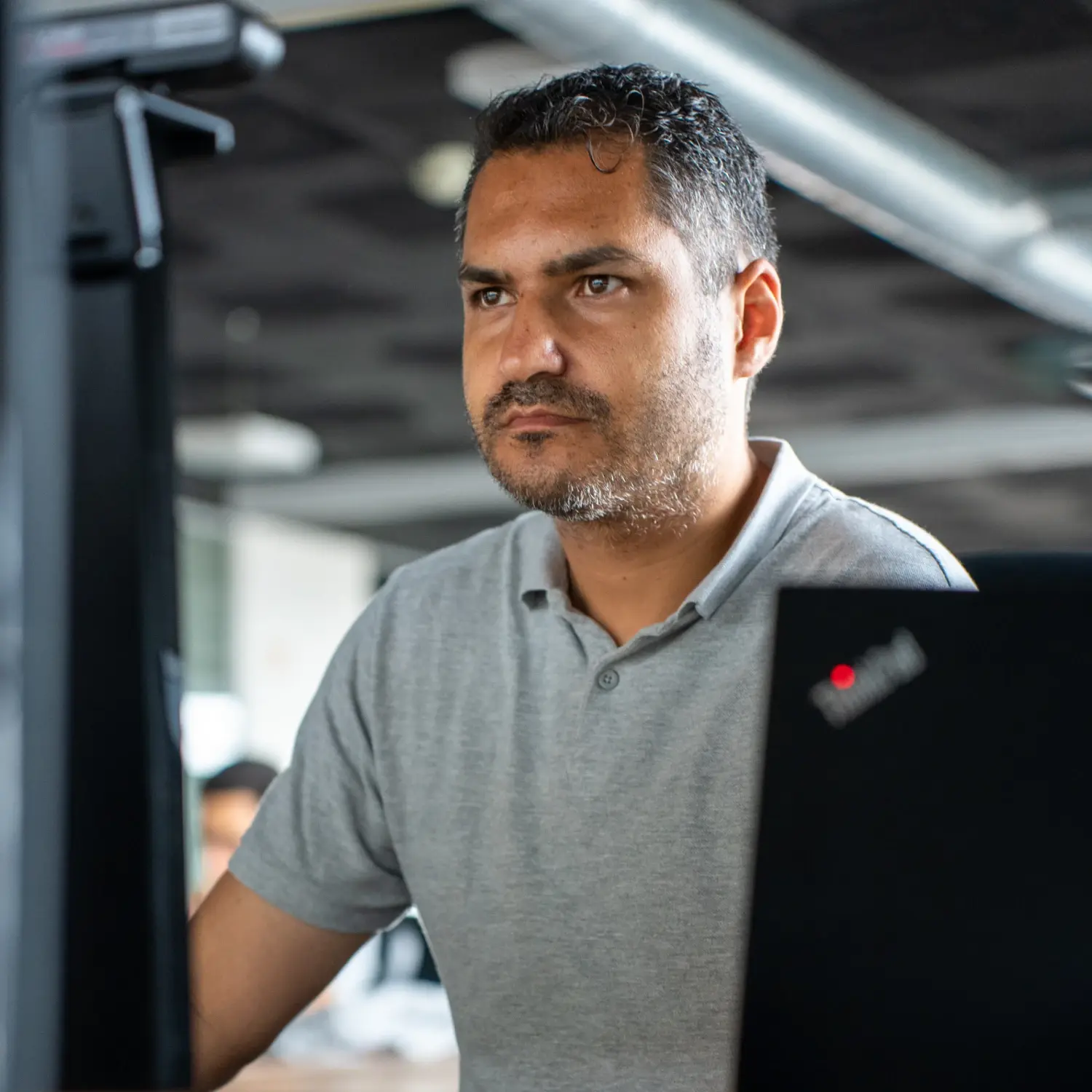 Managed EDR - Proteger dispositivos contra ameaças cibernéticas